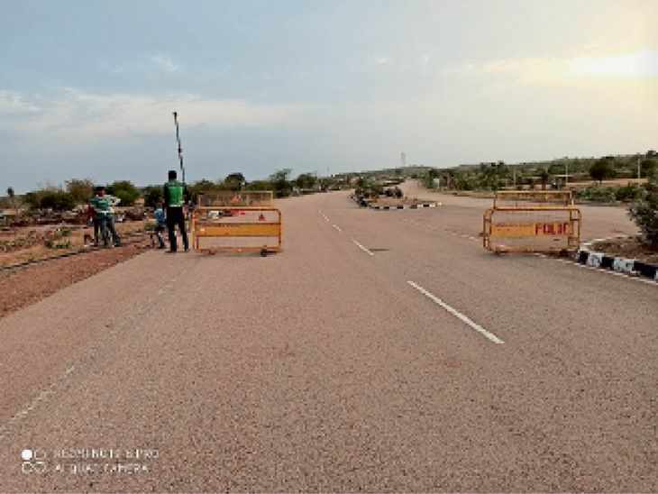 Traffic stopped in other states ... Checkposts from 24 places on the ...