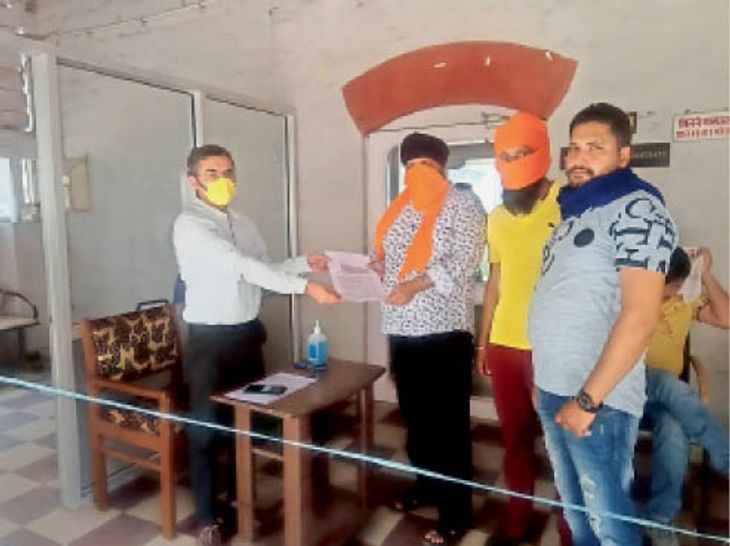 Accused of not taking action in murder case, memorandum submitted to ...