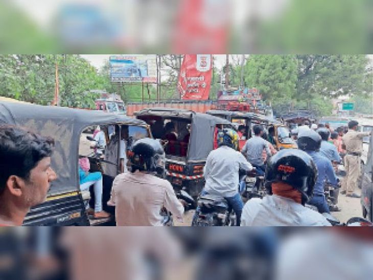 Dehri Pali bridge diversion is not getting rid of jam problem