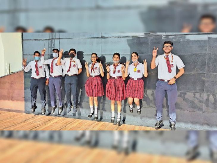 Pulkit 99.6 in Commerce, Sharandeep Kaur and Anvi 98.2 in Arts ...