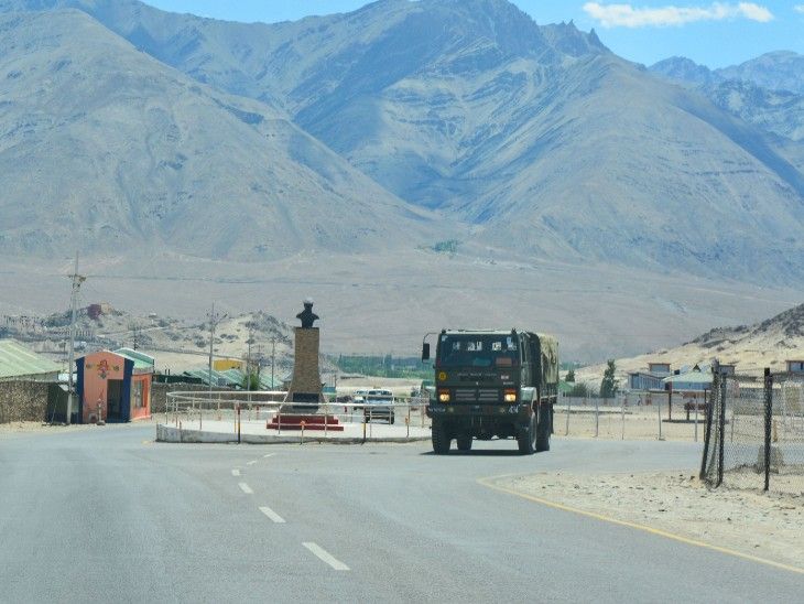 Eastern Ladakh row: Indian and Chinese military commanders to hold high ...
