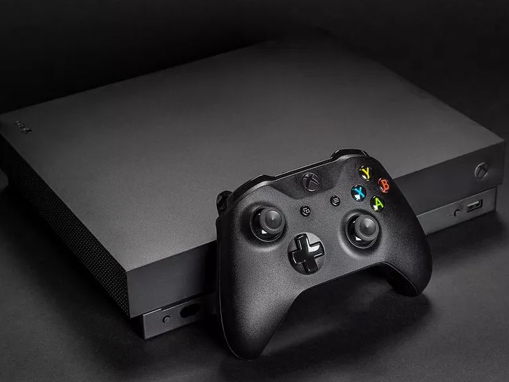 Microsoft has announced that it is discontinuing production of the Xbox ...