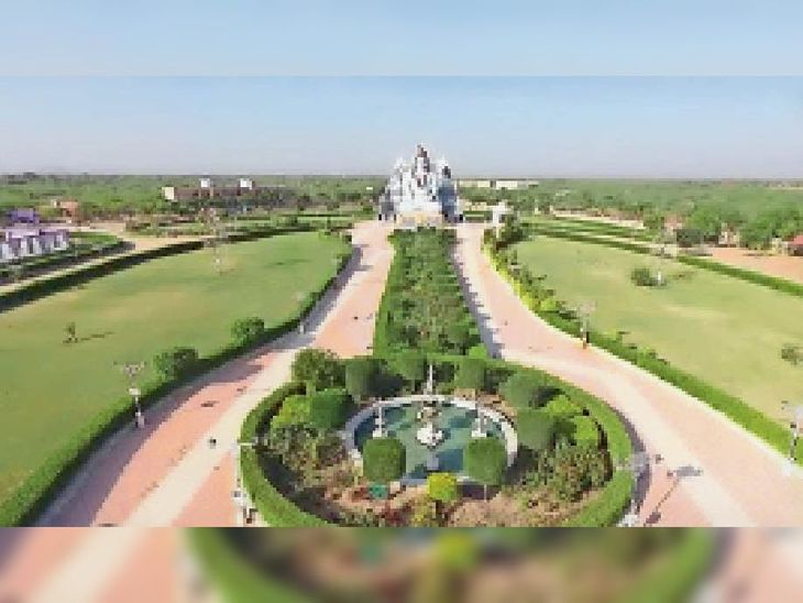 Kailashdham Mahadev Temple of Jalore is built on the lines of Sivoham ...