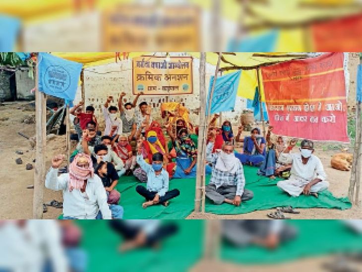 A gradual fast in Kadmal continues for 29 days | ज्ञापन: कड़माल में ...