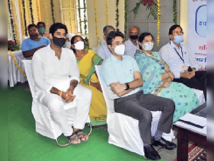 Indira Rasoi started in 10 places on first day in Jodhpur | योजना ...