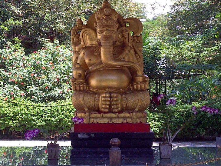 Ganesh Chaturthi 2020: Lord Ganesha Is Globel God; Ganesha Worship in ...