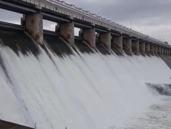 Saurashtra's biggest Shetrunji dam goes down after 5 years, alert in 17 ...