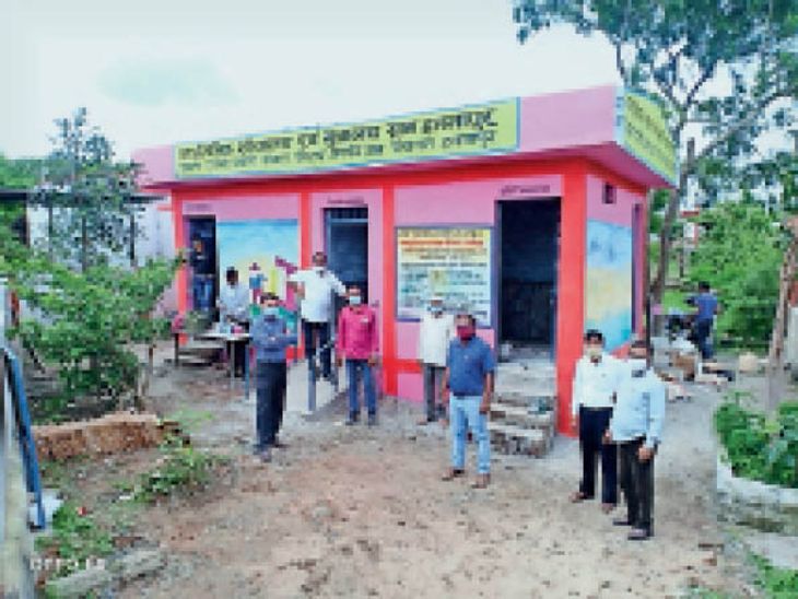 Sanitation complex will now be ready in public places in villages like ...