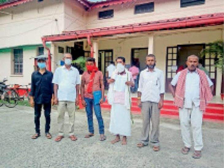 Family members reached SP office with complaint against police station ...