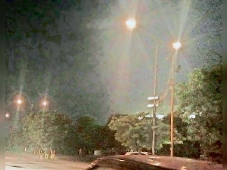 Corporation took over the purchase and repair of new street lights for ...