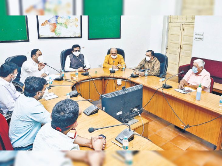 District Disaster Management Committee meeting under the chairmanship ...