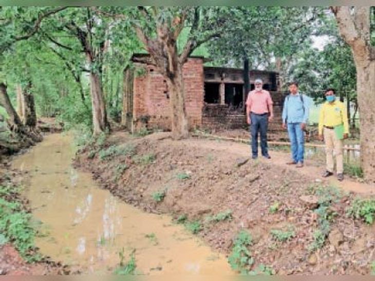 Workers are getting work in MNREGA, then why migrate | उदासीनता ...