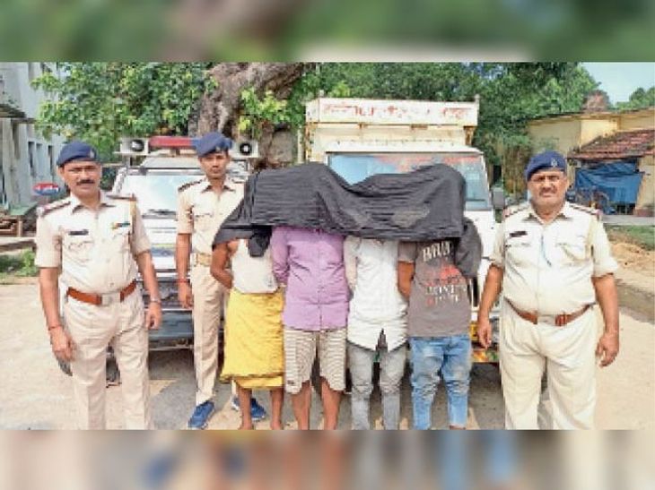4 thieves fled from Patna after stealing pickup, arrested, Jamui ...