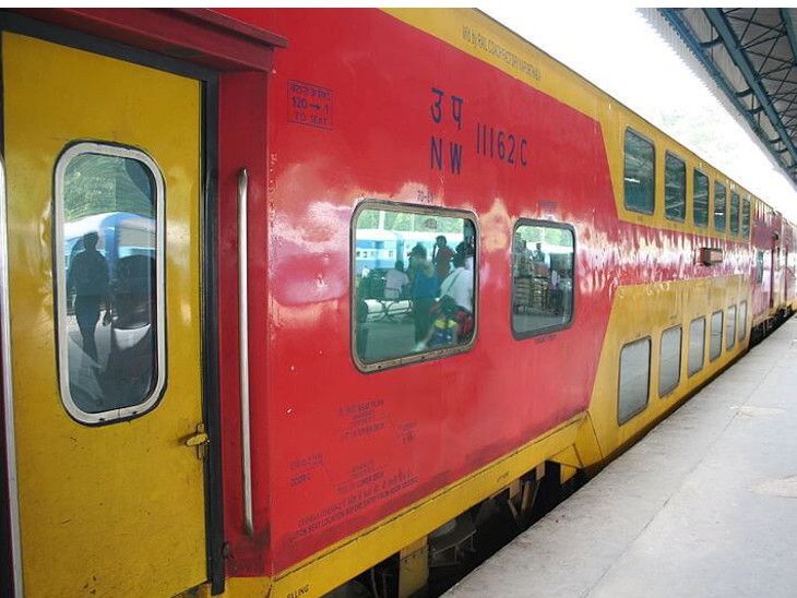 Jaipur-Delhi double decker train starts again