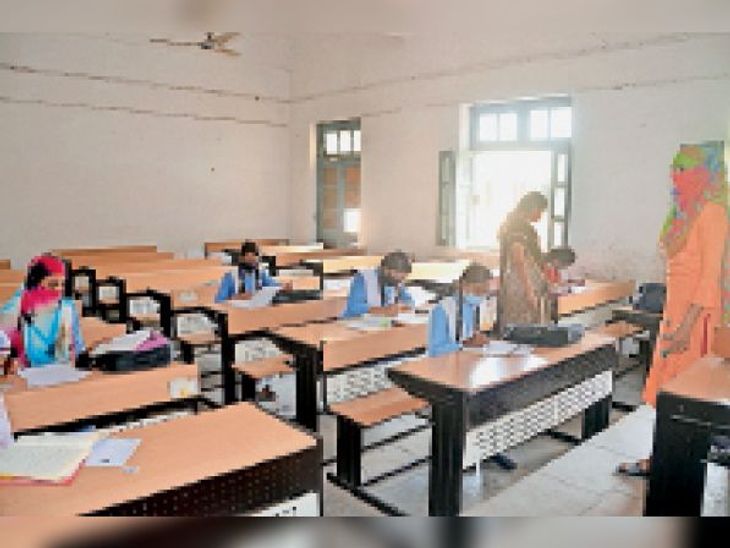 Not even 10% of high school-higher secondary students are coming to ...