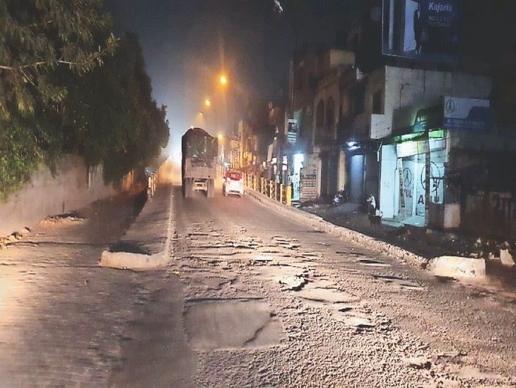 Shopkeepers occupy 32 feet of Assandh road, which will be built without ...