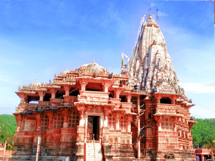 There is special worship of Shri Krishna on Sharad Purnima in Shamla ji of Gujarat, this temple ...