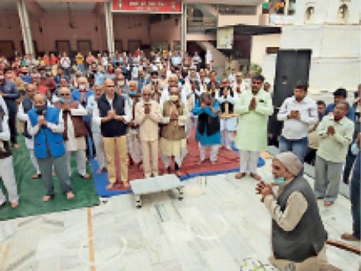 Acharya Gyan Sagar Maharaj took samadhi, Jain society offered ...