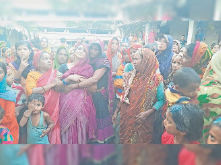 As soon as the bodies of the dead body reached, the whole area was ...