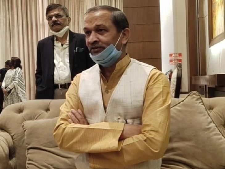 Omprakash Saklecha; Madhya Pradesh Shivraj Technology Minister Om ...