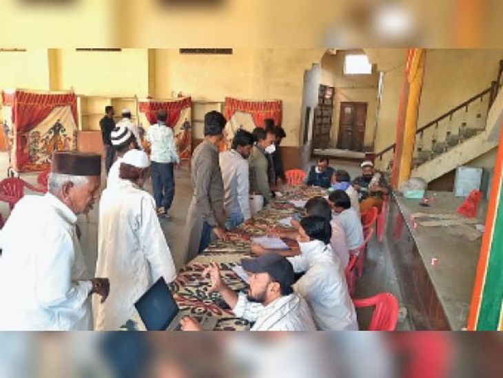 With 738 votes, Manawar became the city headquarters | चुनाव: 738 वोट ...