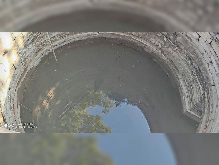 23 feet wide and 60 feet deep stepwell can quench 10 thousand people ...