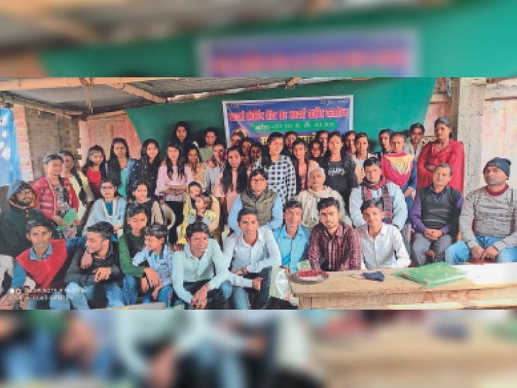 Adarsh Coaching Center celebrates its session