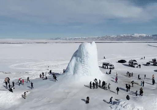 Ice Volcano Form In Kazakhstan Almaty Region | ज्वाला नहीं, बर्फ मुखी ...