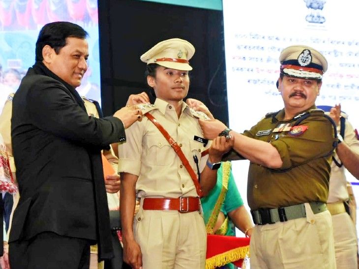 Indian Sprinter Hima Das DSP in Assam Police CM Sarbananda Sonowal Hima ...