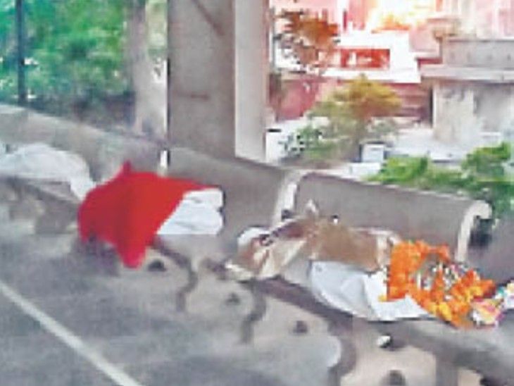 Adjala dead body stuck in machine had to wait for 8 hours for cremation ...