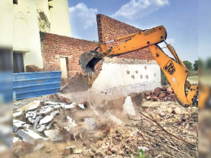 Ajmer Development Authority commissioner Akshay Godara took a strict ...