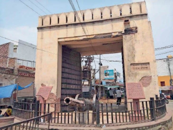 In 1805, the Anah Gate, which beat the British, was defeated by the ...