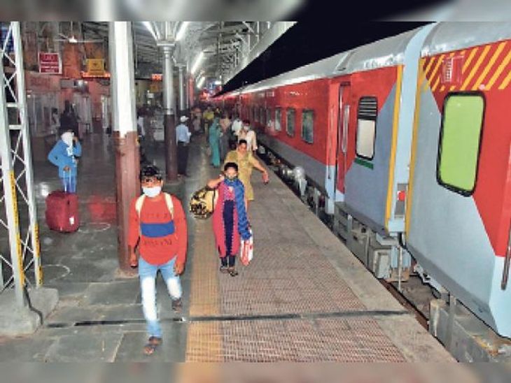 Bi-weekly special train will reach Bhusaval via Hoshangabad and Itarsi ...