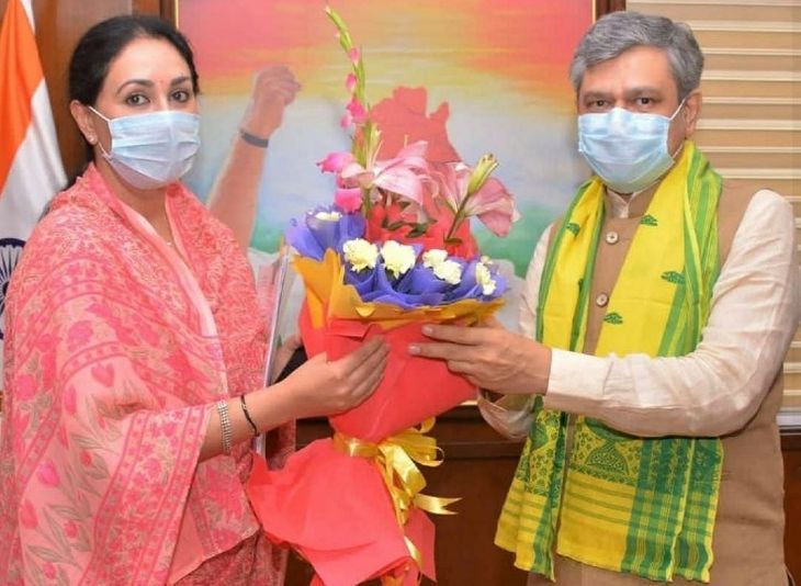 Demand for stoppage of many trains including Mavli-Marwar broad gauge ...