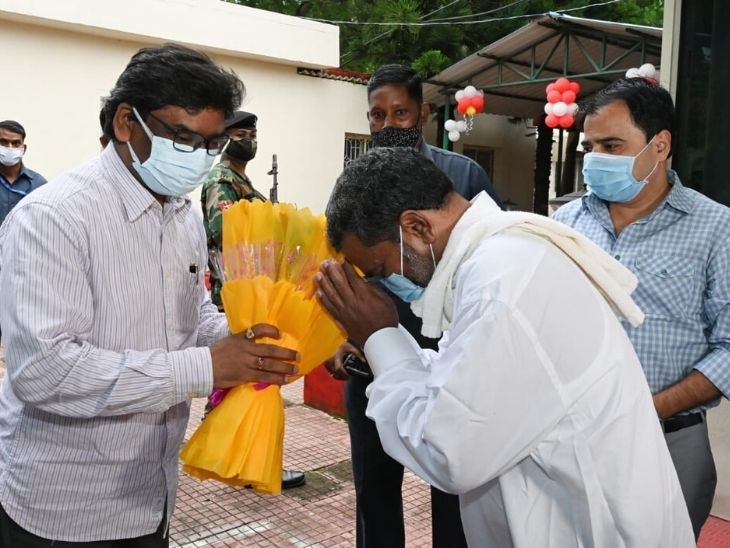 Hemant Soren | Jagarnath Mahato Gets Education and Product Department ...