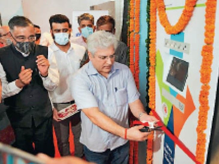 Delhi government will build EV charging plaza at Nehru Place DTC bus ...