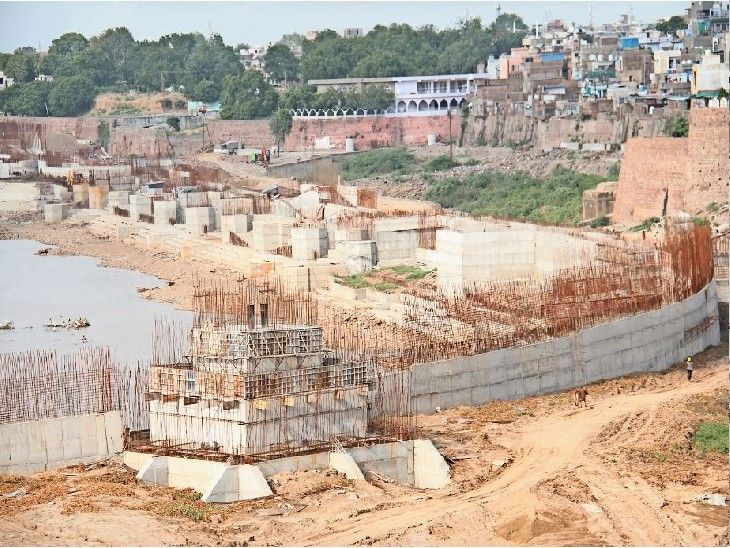 The country's tallest 203 feet marble statue will be in the river front ...