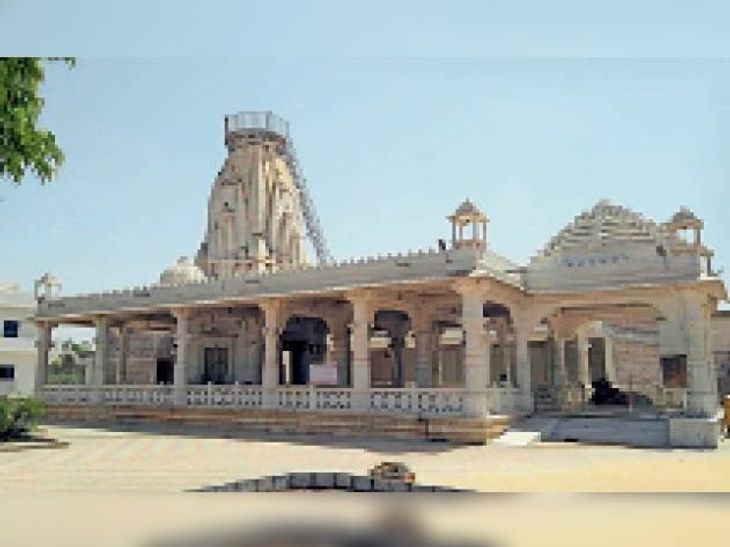 Renovation of 200 years old Jagnath Mahadev temple in Shivganj, 11 ...