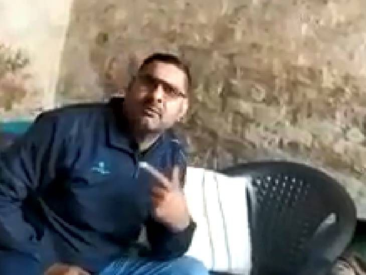 ration dealer is threatening the poor in Baghpat, Pradhan, MLA and ...