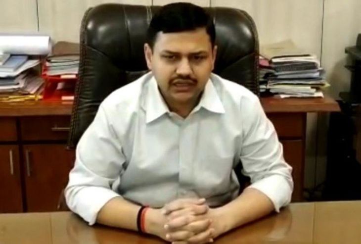 In view of the cold wave, orders of the DM of Varanasi, schools will ...