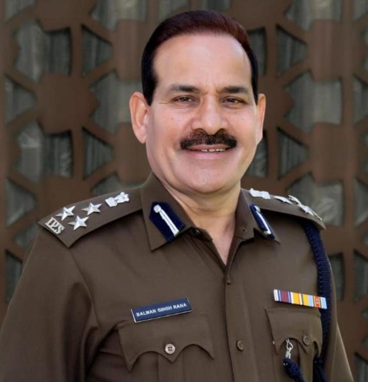 Businessman Pradeep Nahra said: first asked for 50 and then 25 lakhs ...