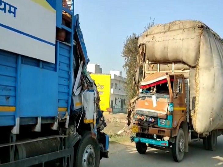 Fodder truck collided with a truck full of gas cylinders, by diverting ...
