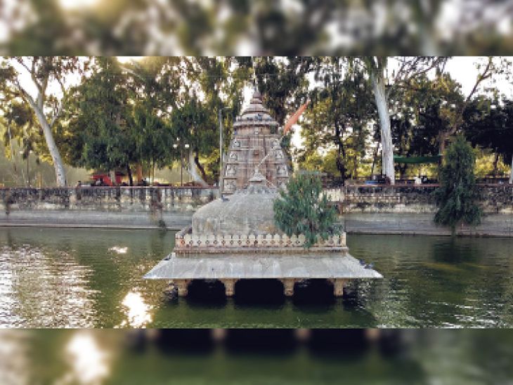 Bhaskar Khas Navalsagar lake only performs the consecration of ...