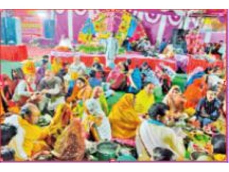 Brought Shivling from homes, Abhishek got done in the pandal | शिव ...