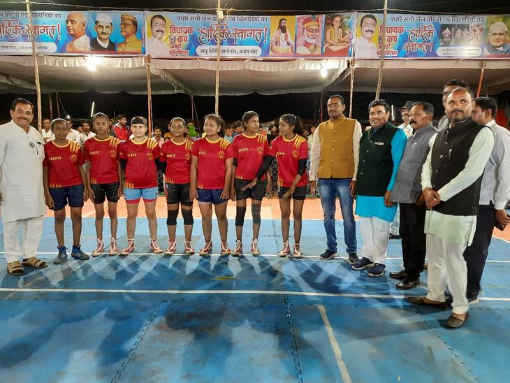 In the women's section, the Khategaon team was the winner and Kannada ...