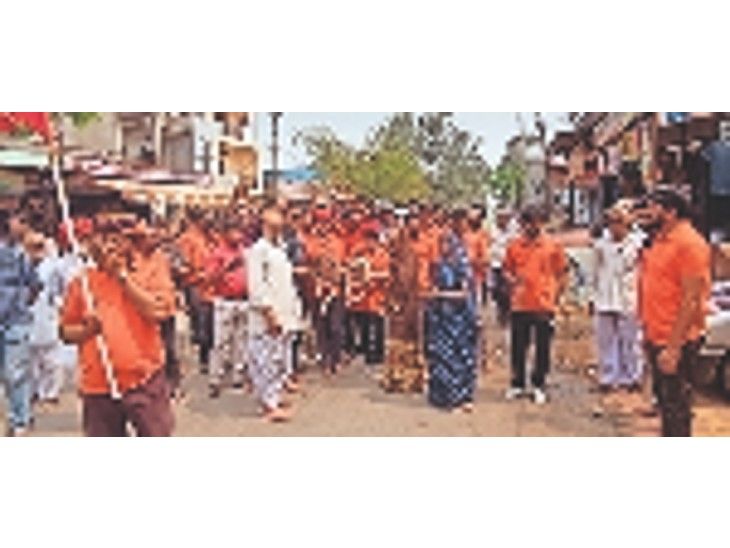 71 member team Akhand Jyot from Rajasthan going to Fatiyapur, welcomed ...