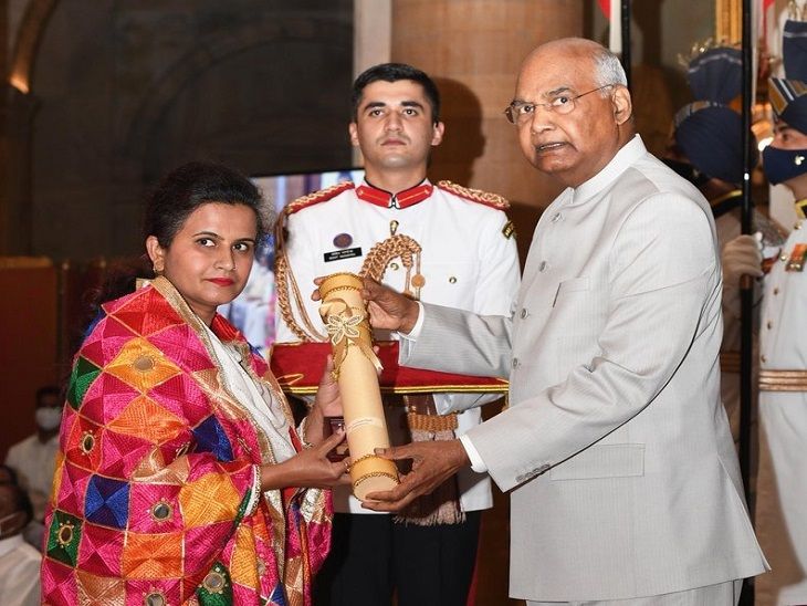 Daughter of Legendary Singer Gurmeet Bawa For Receiving Padma Bhushan ...