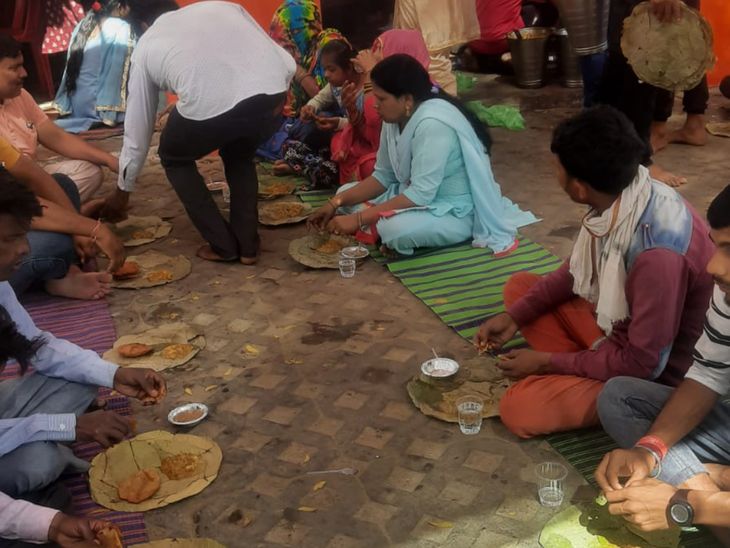 Fair held at Swami Mastram Baba Samadhi in Anupshahr Every Sunday a ...
