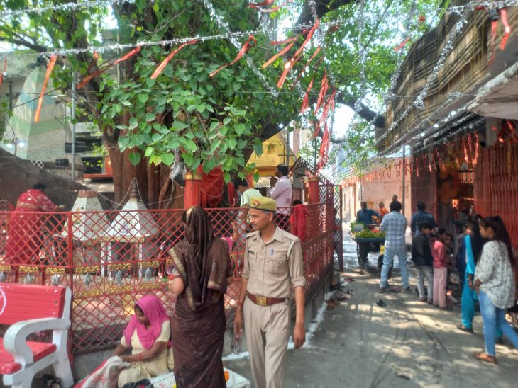 The influx of devotees in the ancient Pandey Baba temple,