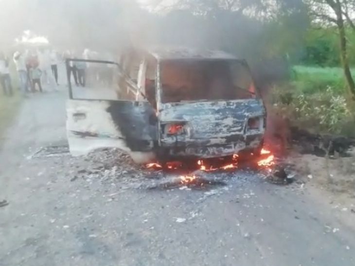 CNG tank exploded, driver saved his life by jumping, police present on ...